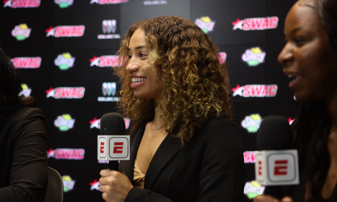 Amiah Simmons - AthleteCon Women's Basketball - Through It All | FanWord